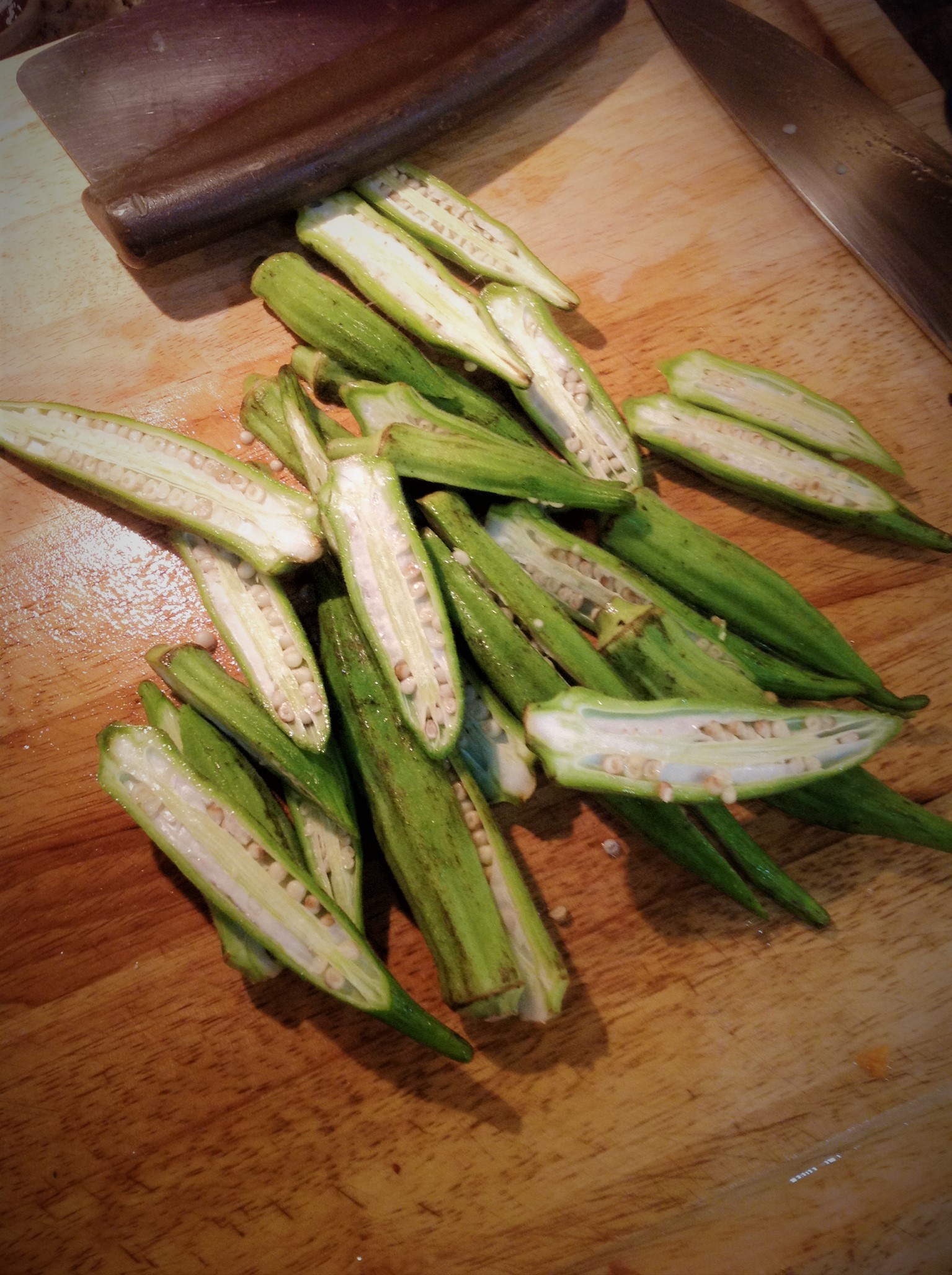 Easy Oil-Free Sauteed Okra - Plants-Rule