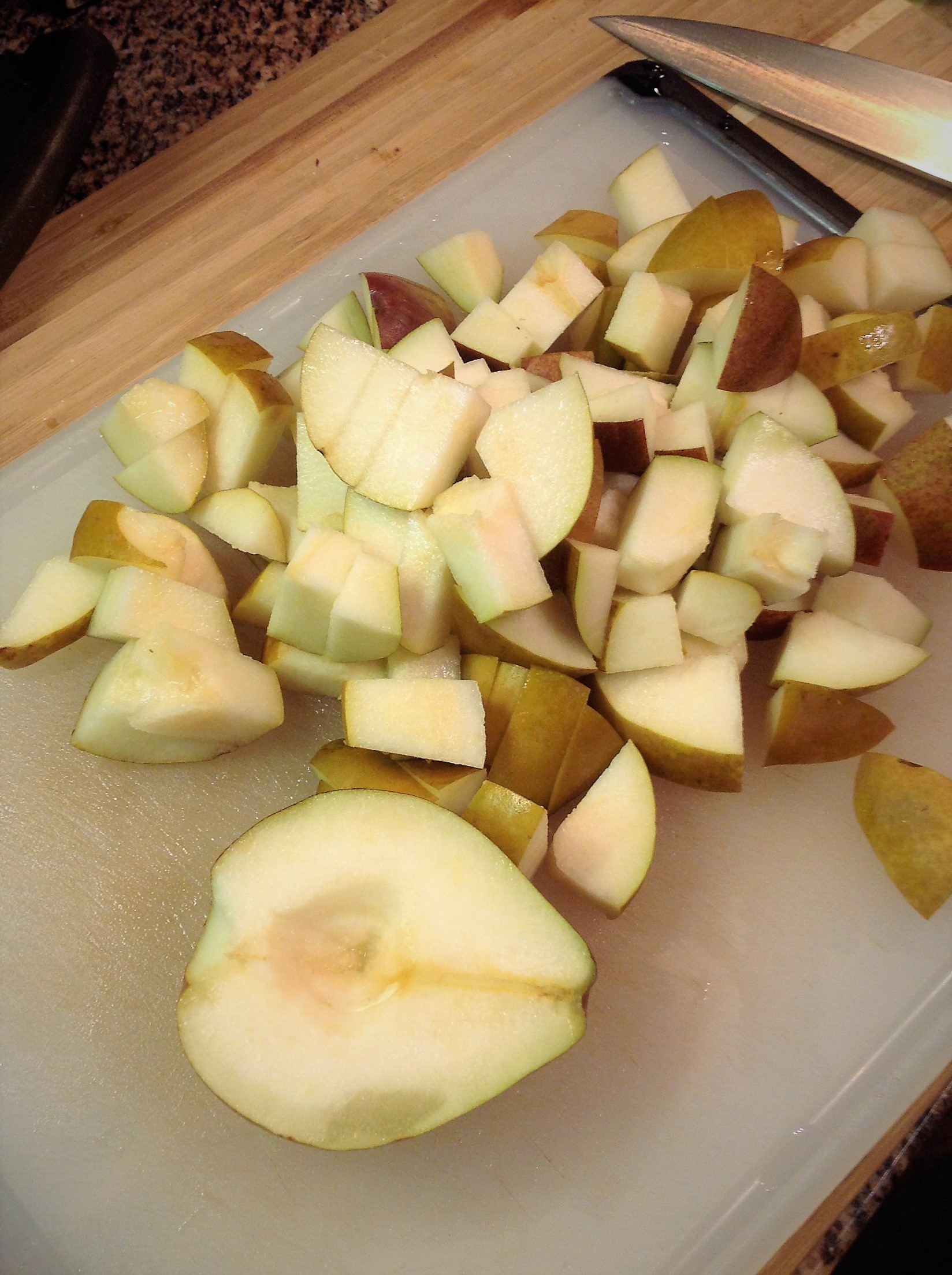 Simple Ginger Pear Crumble – Gluten-Free Vegan Recipe - Plants-Rule